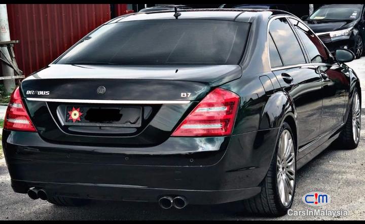 Mercedes Benz BRABUS S B7 Sambung Bayar Continue Loan - Photo #4 ...